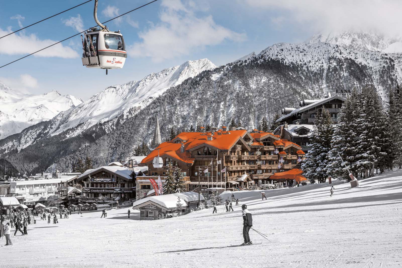 Emerald Suite in Courchevel 1850 - by SkiBoutique