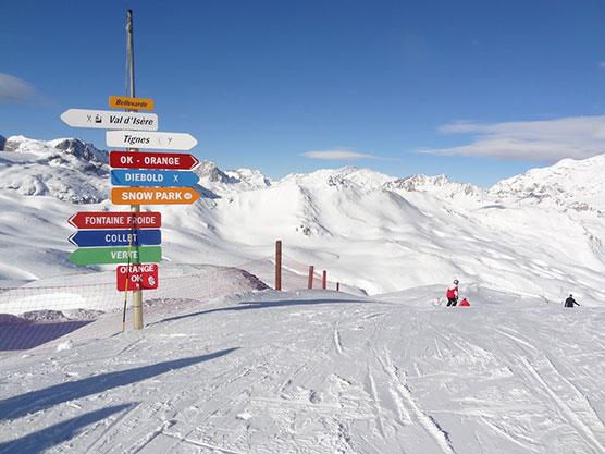 Luxury Resort Guide - Val d'isere - by SkiBoutique