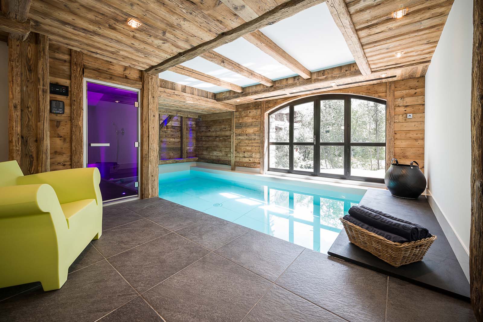 Chalet Shar Pei | Luxury Chalet in Val d'Isere to rent | SkiBoutique