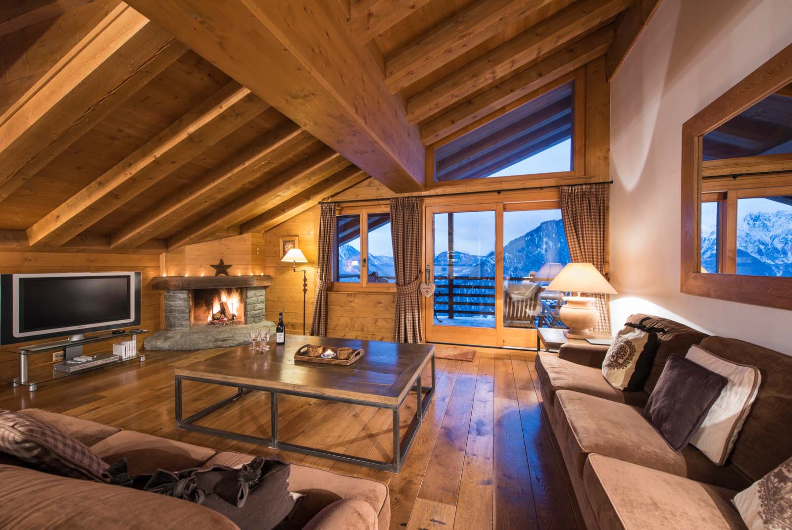 Chalet Sophia | Luxury Chalet in Verbier to rent | SkiBoutique